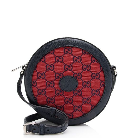 Gucci | Bags | Gucci Gg Canvas Interlocking G Patch Round Shoulder Bag ...
